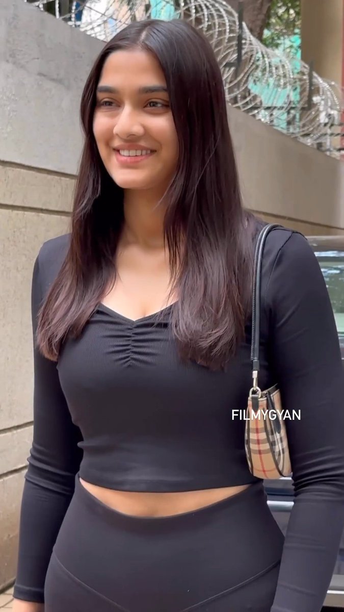 Actress Fetish on Twitter: "SM's Face and base 🤤🍑"