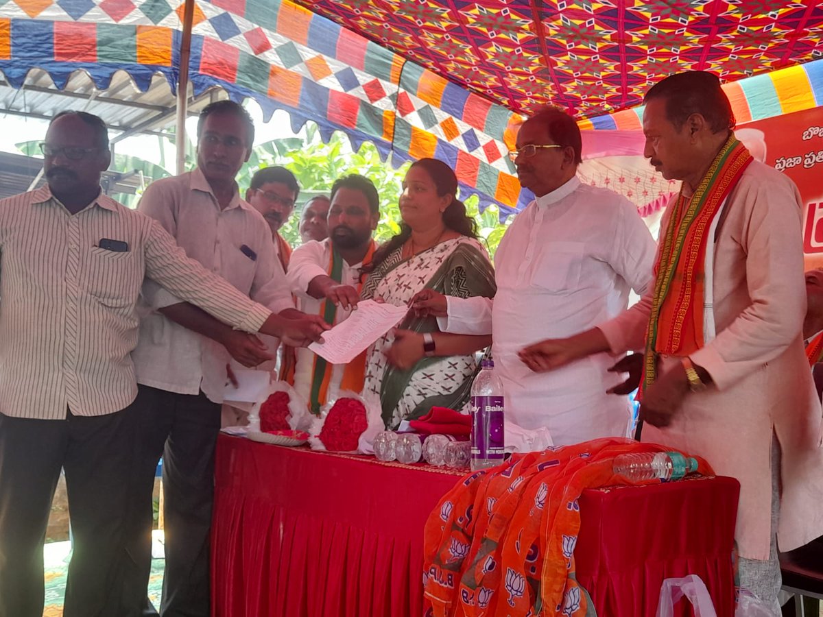 EastCoast on Twitter: "Tell me honestly: How many so called National leaders from AP BJP ...