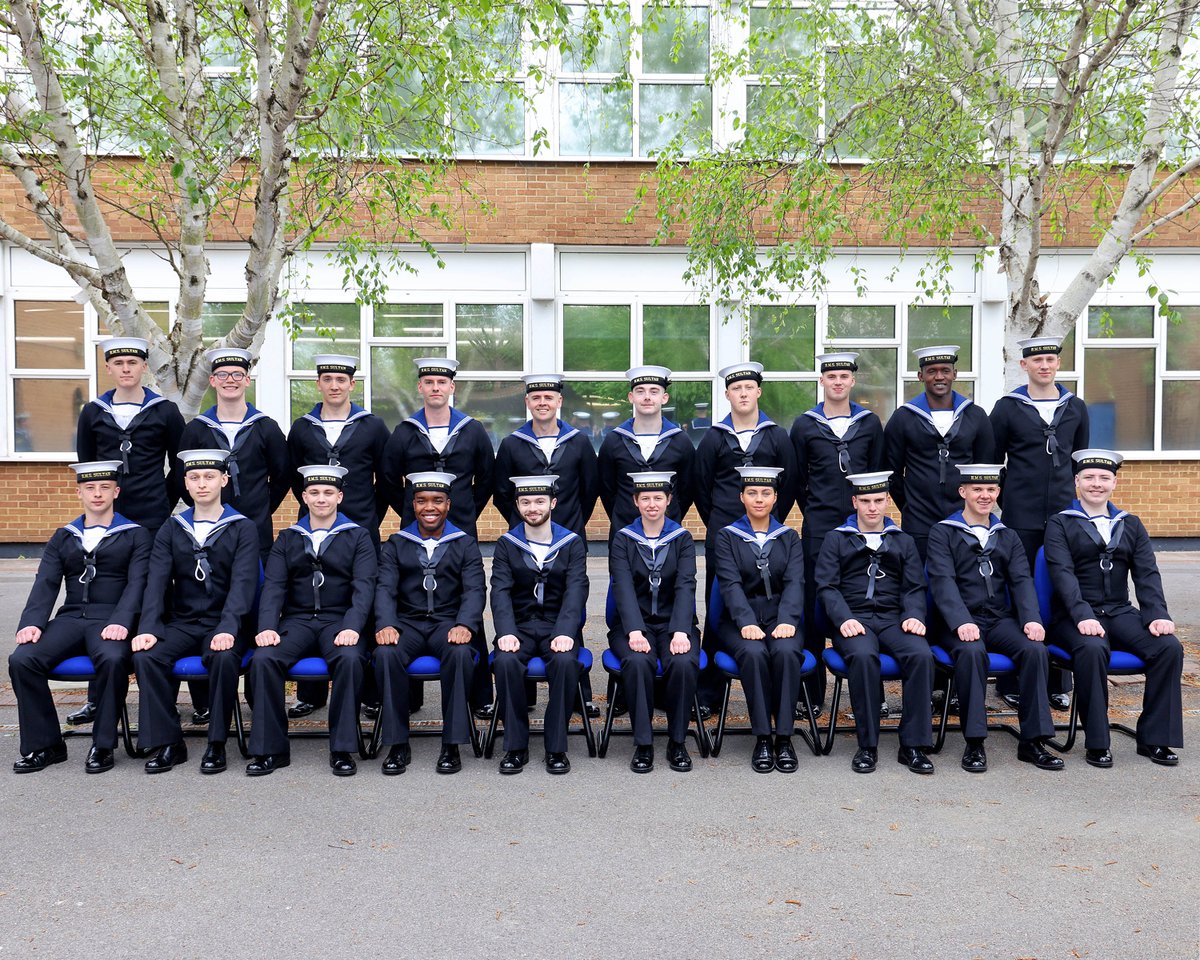 HMS Sultan on Twitter: "Congratulations ME 150/22/08 & ME 175/22/01 on completing the ...