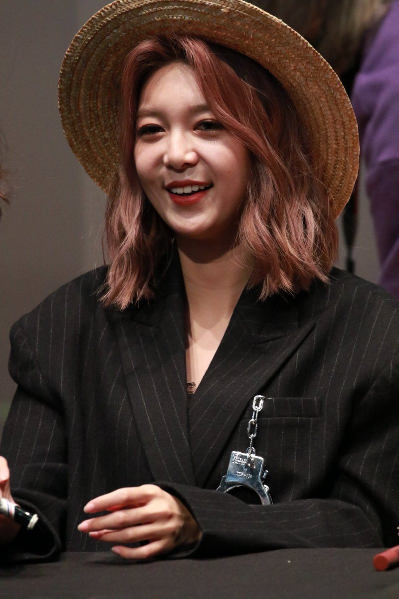 hourly dami ♡ on Twitter: