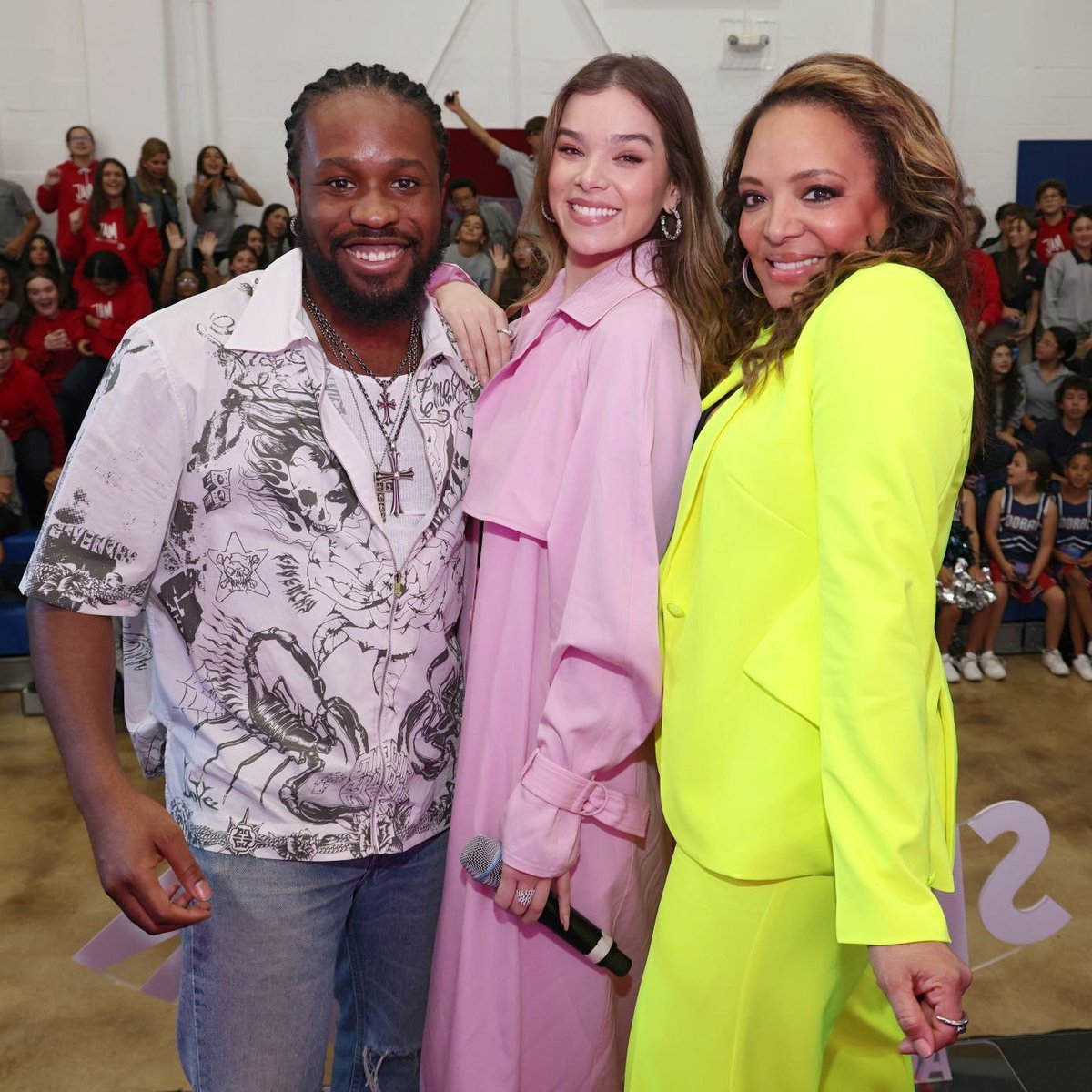 Clueifiedfrfr βοΈπ On Twitter I Have Never Been So Jealous πhailee