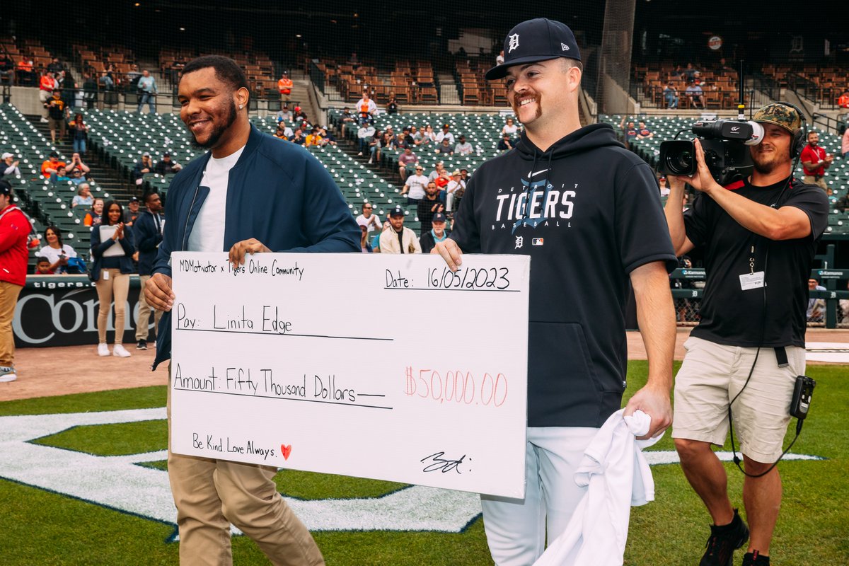 Detroit Tigers on Twitter: "After her story went viral, we invited Edge back with an even bigger ...