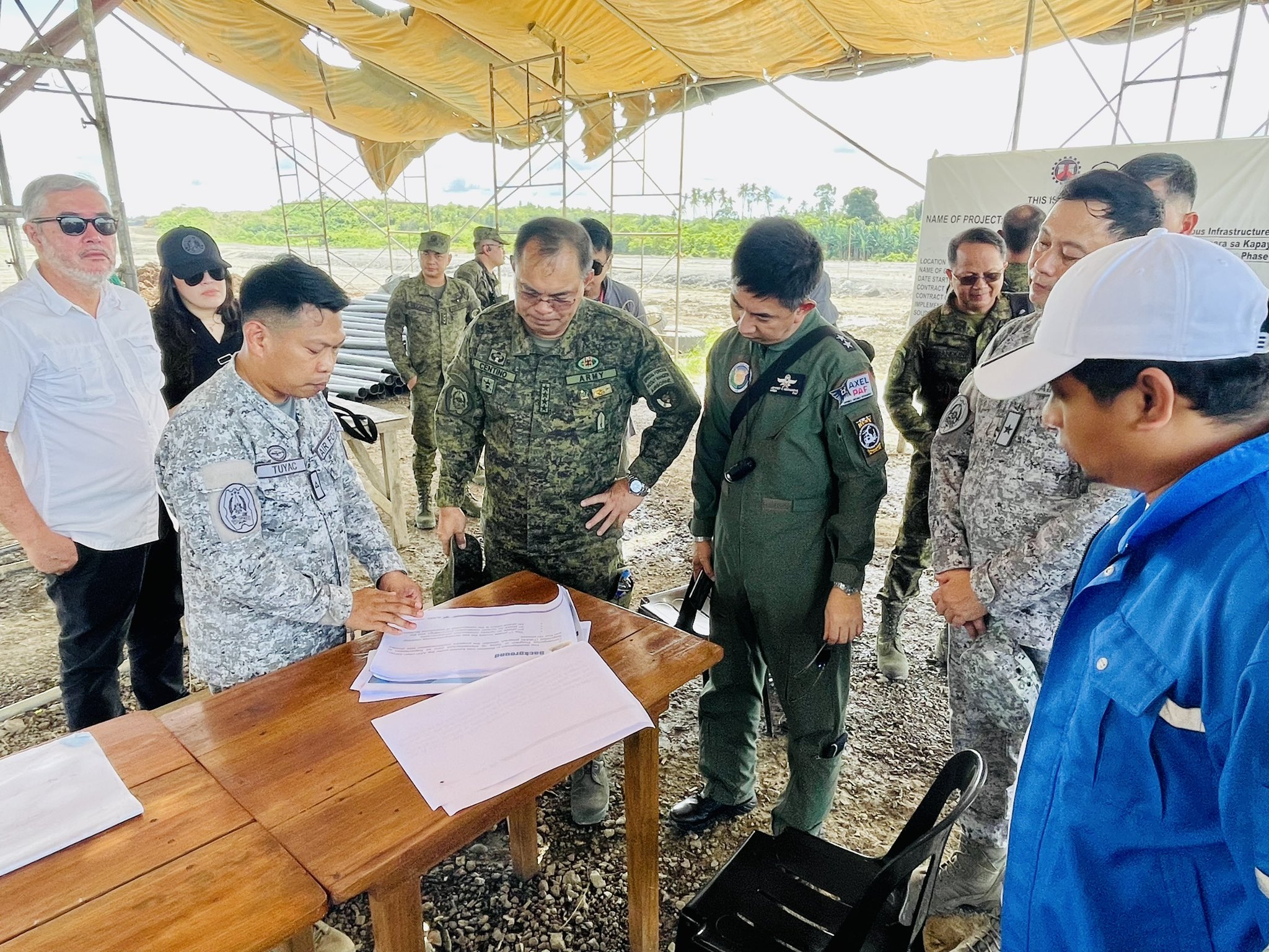 ABS-CBN News on Twitter: "LOOK: AFP chief of staff Gen. Andres Centino inspects the ongoing ...