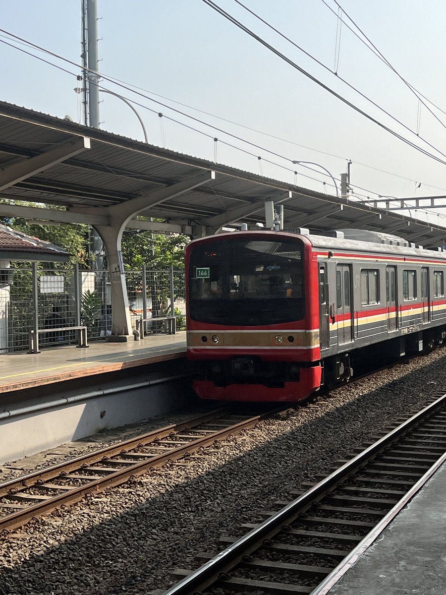 Jalur5 Community on Twitter: "KRL @CommuterLine JR 205-146, JR 205 Marchen Old Livery kembali ke ...