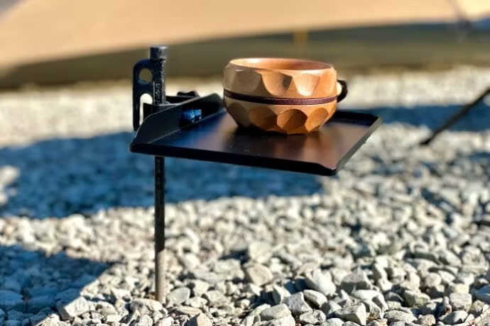 【公式】CAMP HACK/キャンプハック on Twitter: "ありがとうございます〜〜！ こちらですね🙌 幅3.1cmまでの直径ポール、チェアの脚、ペグにもつけられるのいいですよね ...