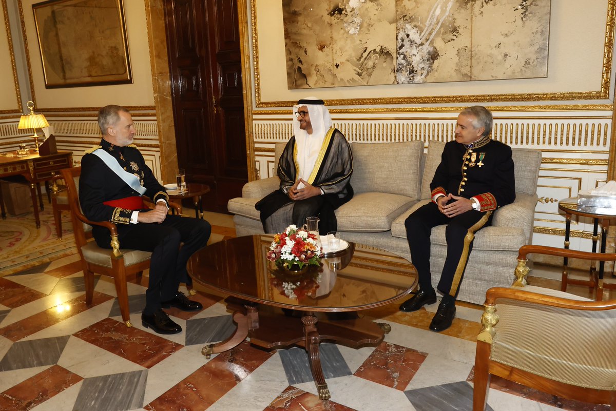 Casa de S.M. el Rey on Twitter: "El embajador del Estado de Emiratos Árabes Unidos, Omar Obaid ...