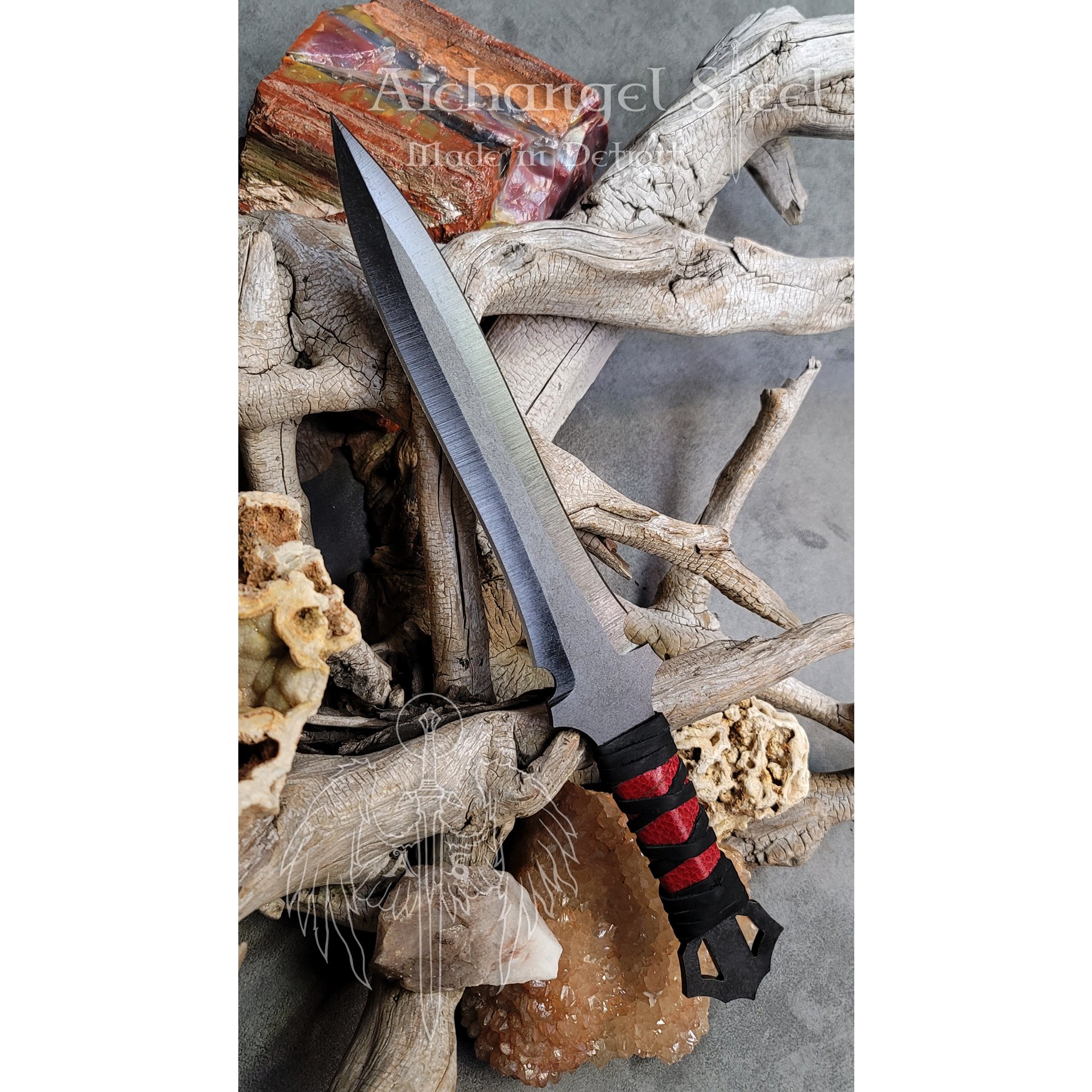 Anime Daggers And Knives