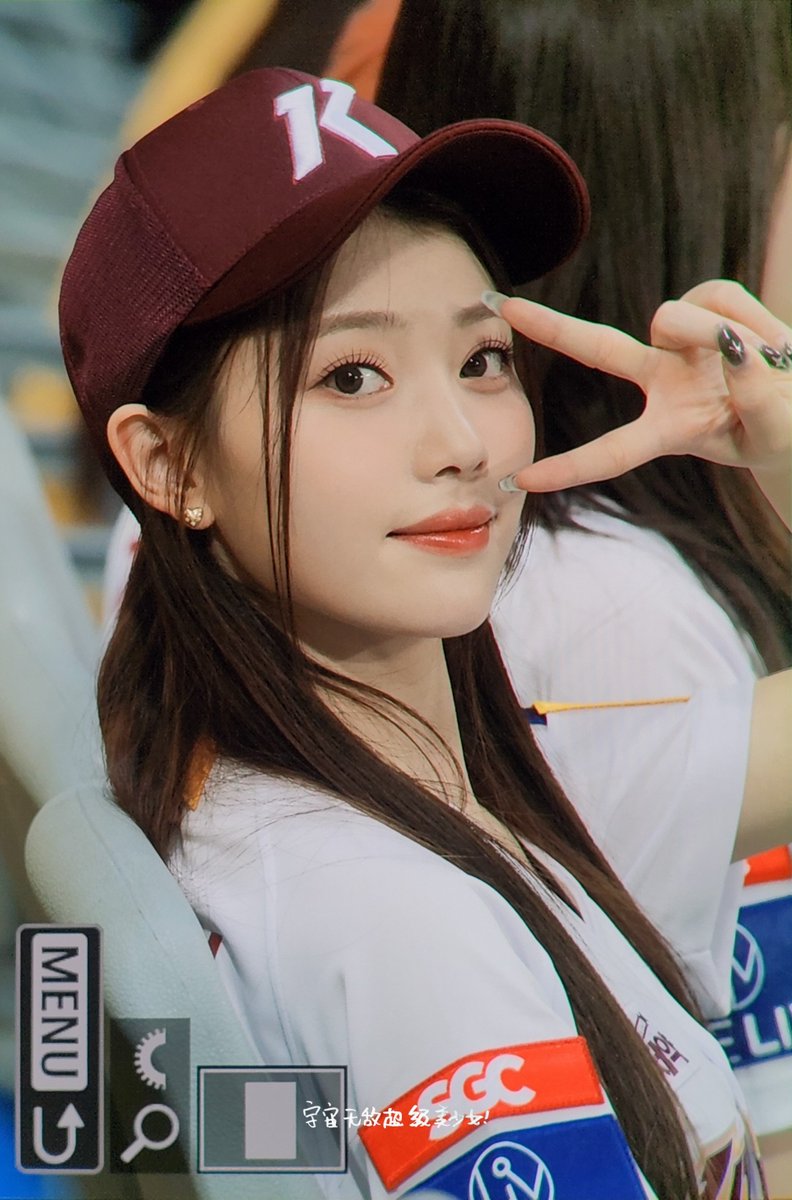 T1ng on Twitter: "230517 #샤오팅 #XIAOTING #沈小婷 #Kep1er #케플러 #宇宙无敌超级美少女"