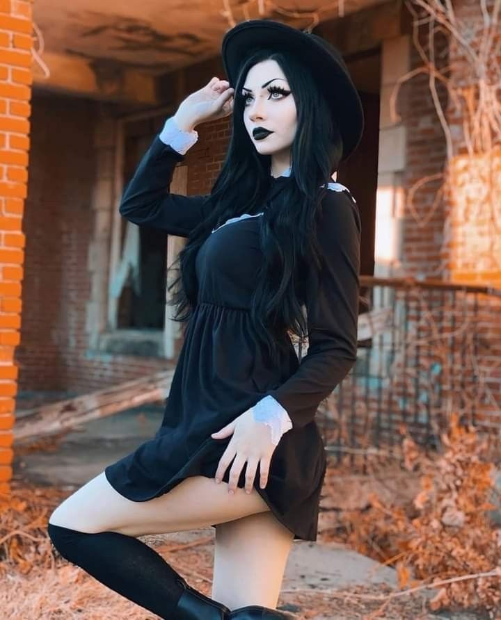 β°οΈπ―πππ π²πππ ππ π πππππππͺπ©Έ On Twitter Happy Witchywednesday πͺπ§ββοΈ