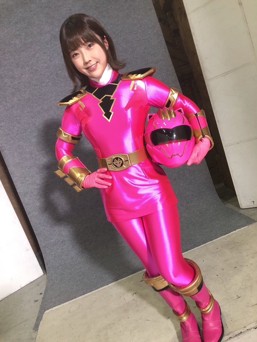 GIGA特撮ヒロイン【公式】 on Twitter: "RT @giga_una7: 安定のジュウピンク🩷🪽 ※この場面は本編には含まれません。 #ジュウカイザー #怪獣戦隊"