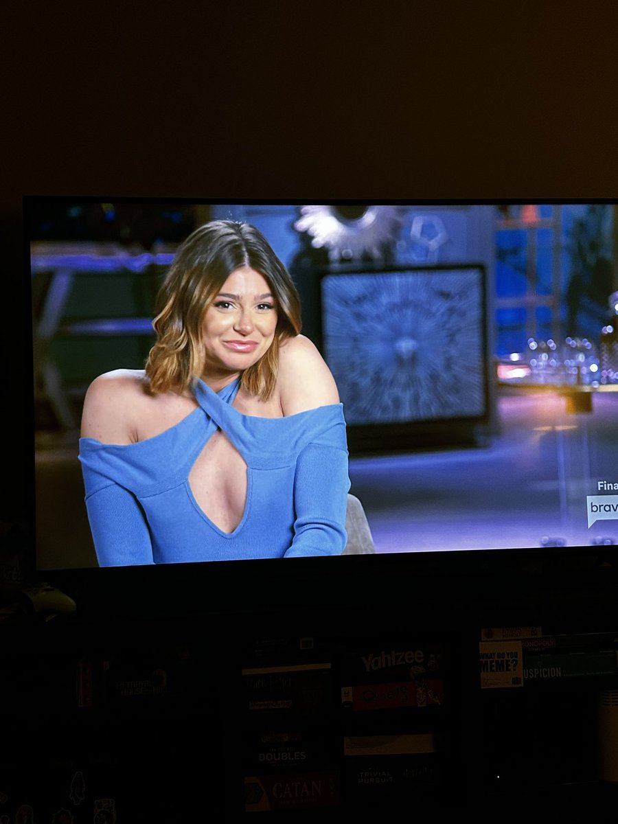 Cassandra MacDonald on Twitter: "It took everything in me not to scream at my tv"