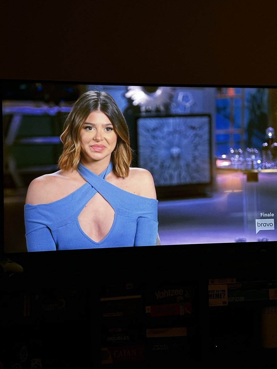 Cassandra MacDonald on Twitter: "It took everything in me not to scream at my tv"