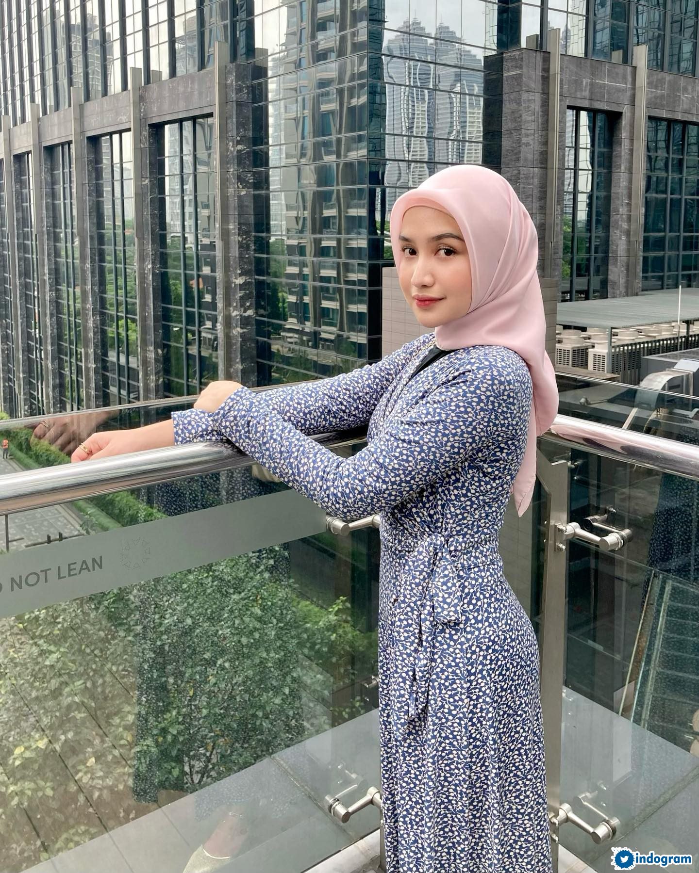 Si Vioo (@si_vioo) / Twitter