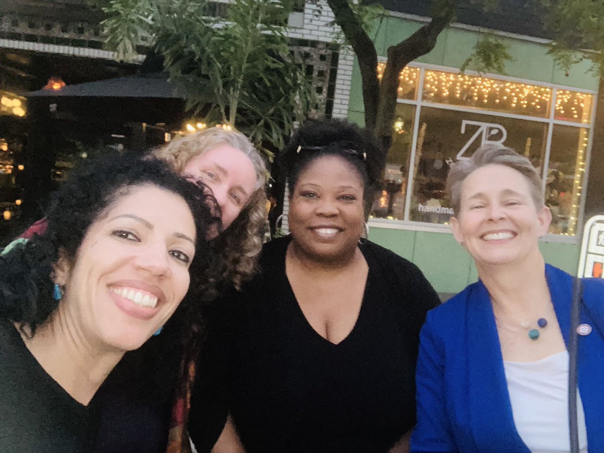 Patty Hernandez, MD on Twitter: "The legend @DrFNA in St. Louis! I am looking forward to her ...