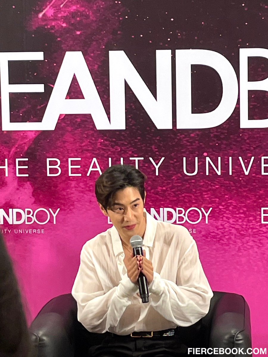 Fiercebook on Twitter: "มาร์ค ต้วน ในงานแถลงข่าว EVEANDBOY Best Selling Award 2022 X Mark Tuan ...