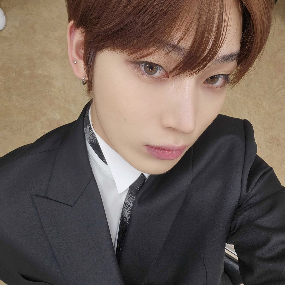 ً ️‍🔥 on Twitter: "sunoo selca, sunoo eating mint choco with jay, sunoo tiktok with hanbin ...