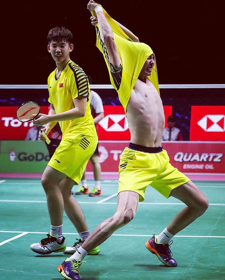 BadmintonBlahBlah on Twitter: "It’s back from Li Jun Hui to Li Shi Feng 😆"