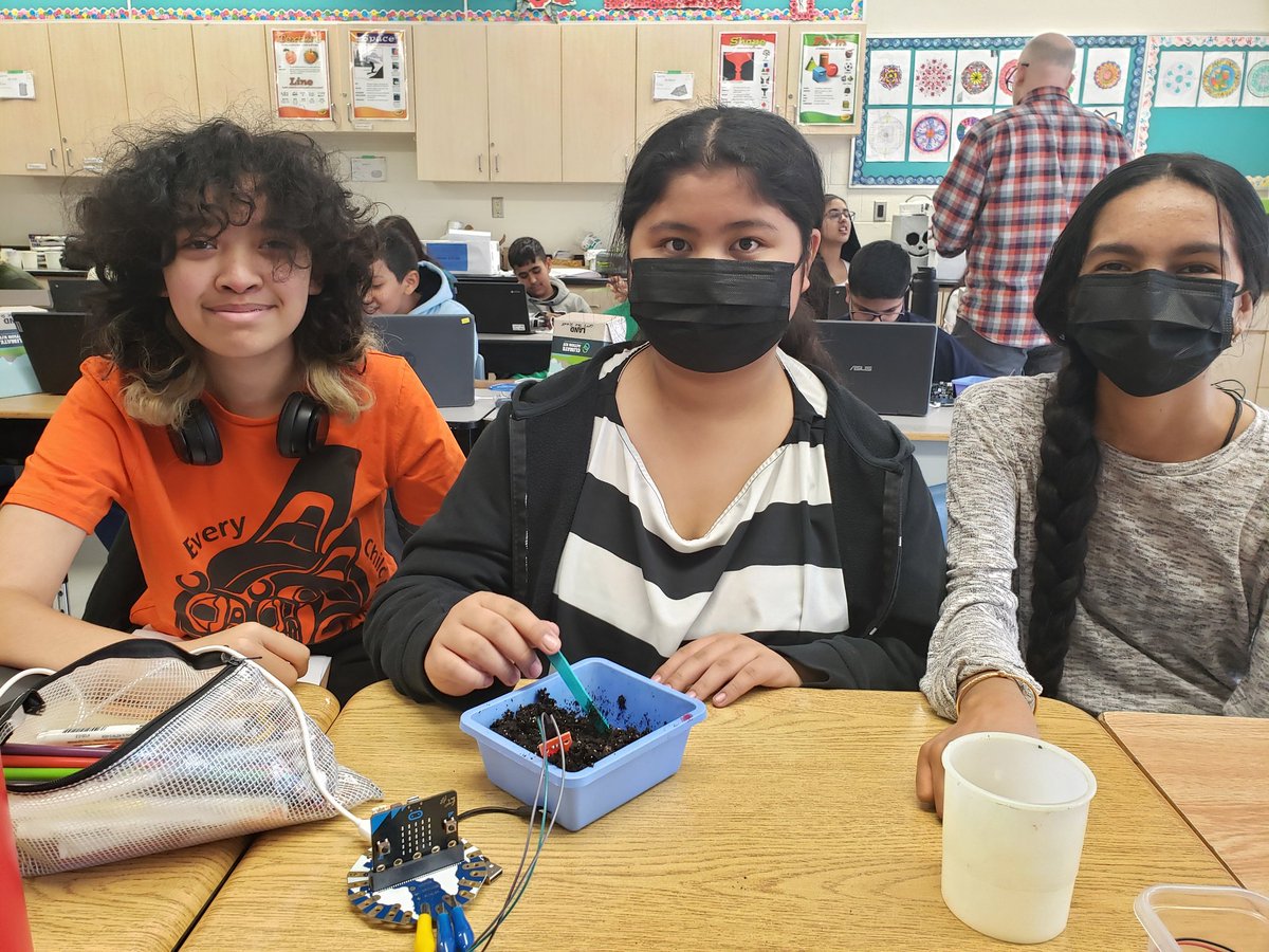 Micro:bit Educational Foundation on Twitter: "RT @MsChan905: A huge TY to @davidweightman for ...