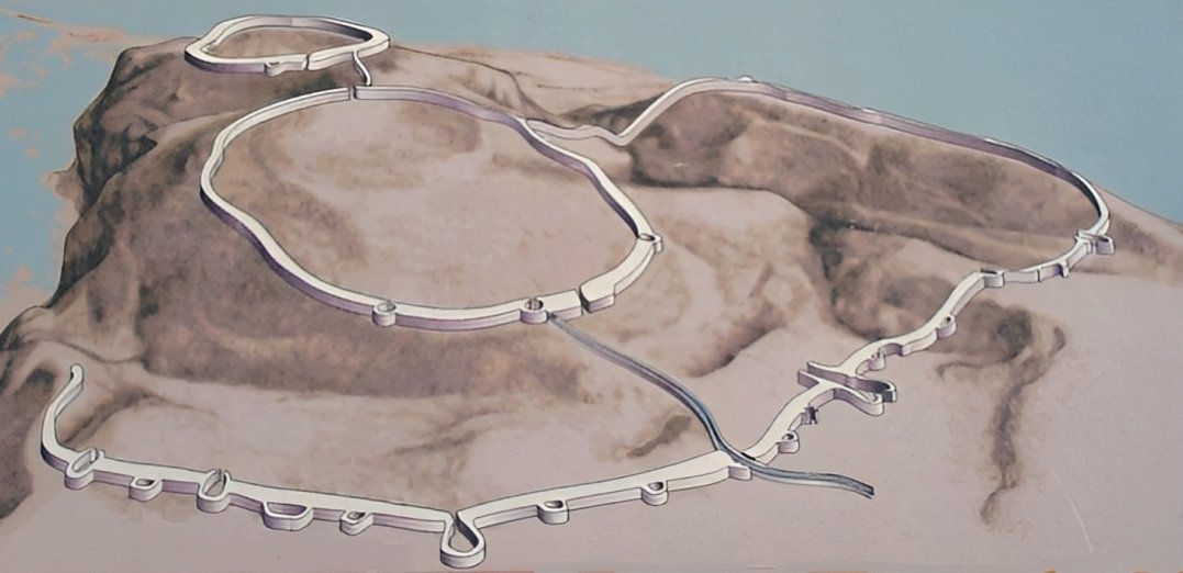 1/ Although during the Final Neolithic fortified structures are limited ...