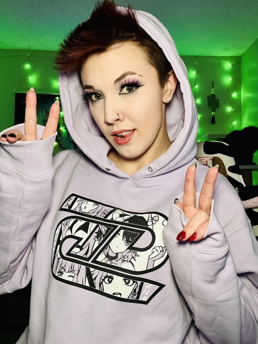 TW Pornstars - Toast. Pictures and videos from Twitter.