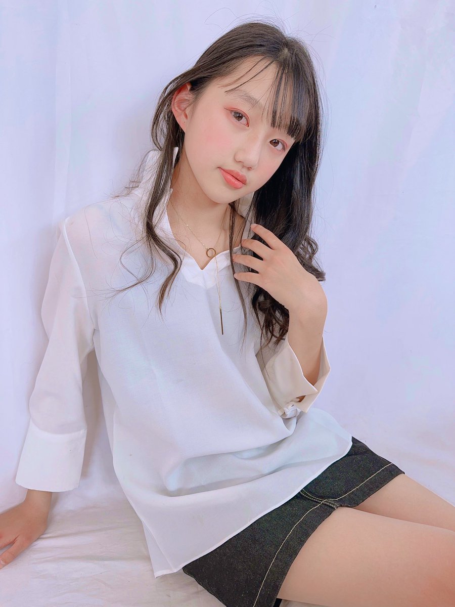 shieri20095201♡4𝒔𝒊𝒔𝒕𝒆𝒓 on Twitter: "おはよう☁️🍳🎶☁️🍳🎶 中間テスト終わって金曜日( ⌯ﾉㅿﾉ)最高 スキ金💜🩵💜🩵ネックレスに合わせて大人っぽく変身し ...