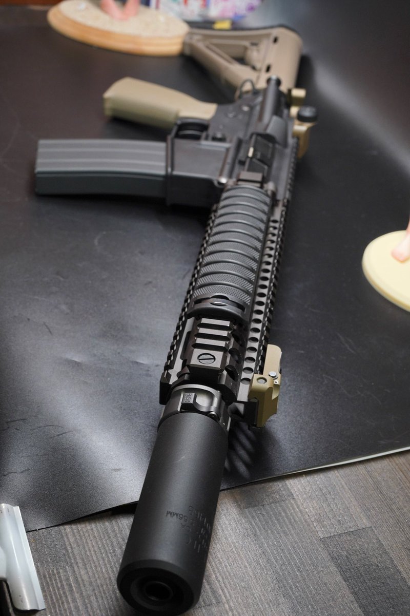 小武@女主任・岸見栄子 5巻発売中 on Twitter: "CQBR→MK18 mod.1カスタムの変遷図。VFC用RIS IIと純正バレル&純正バレルナット改を使用。"