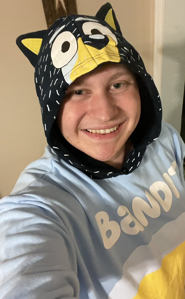 TheHeelersFridge on Twitter: "THIS IS THE BEST DAY EVER!! Mrs Pugly knows I’ve been wanting this ...