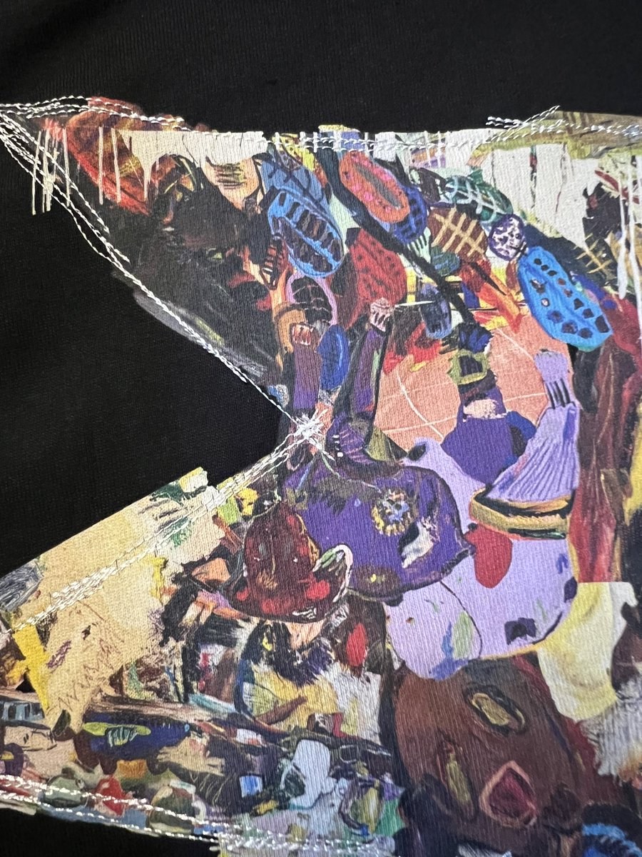 ryanryan&& on Twitter: "King Gnu グッズ Tシャツは大きめでした。胸は刺繍。 バックプリントにも刺繍があります！ #KingGnuスタジアムツアー ...