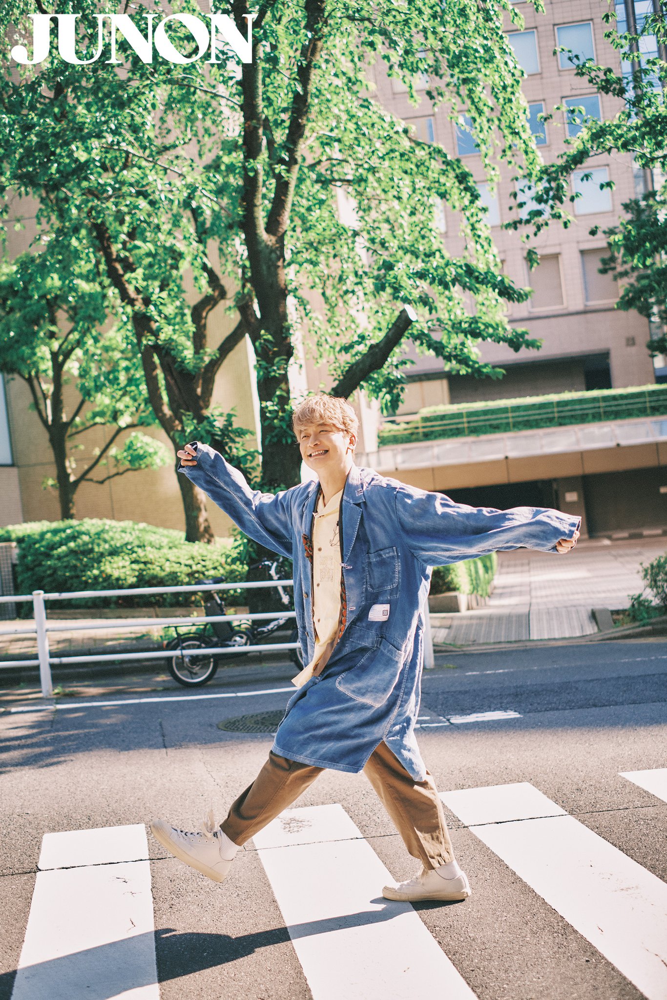 新しい地図 on Twitter: "【SCHEDULE更新】 5月22日(月)発売の『JUNON』7月号に香取慎吾が登場します！ https://t.co/Q6iA1VlWtn #新しい地図 ...