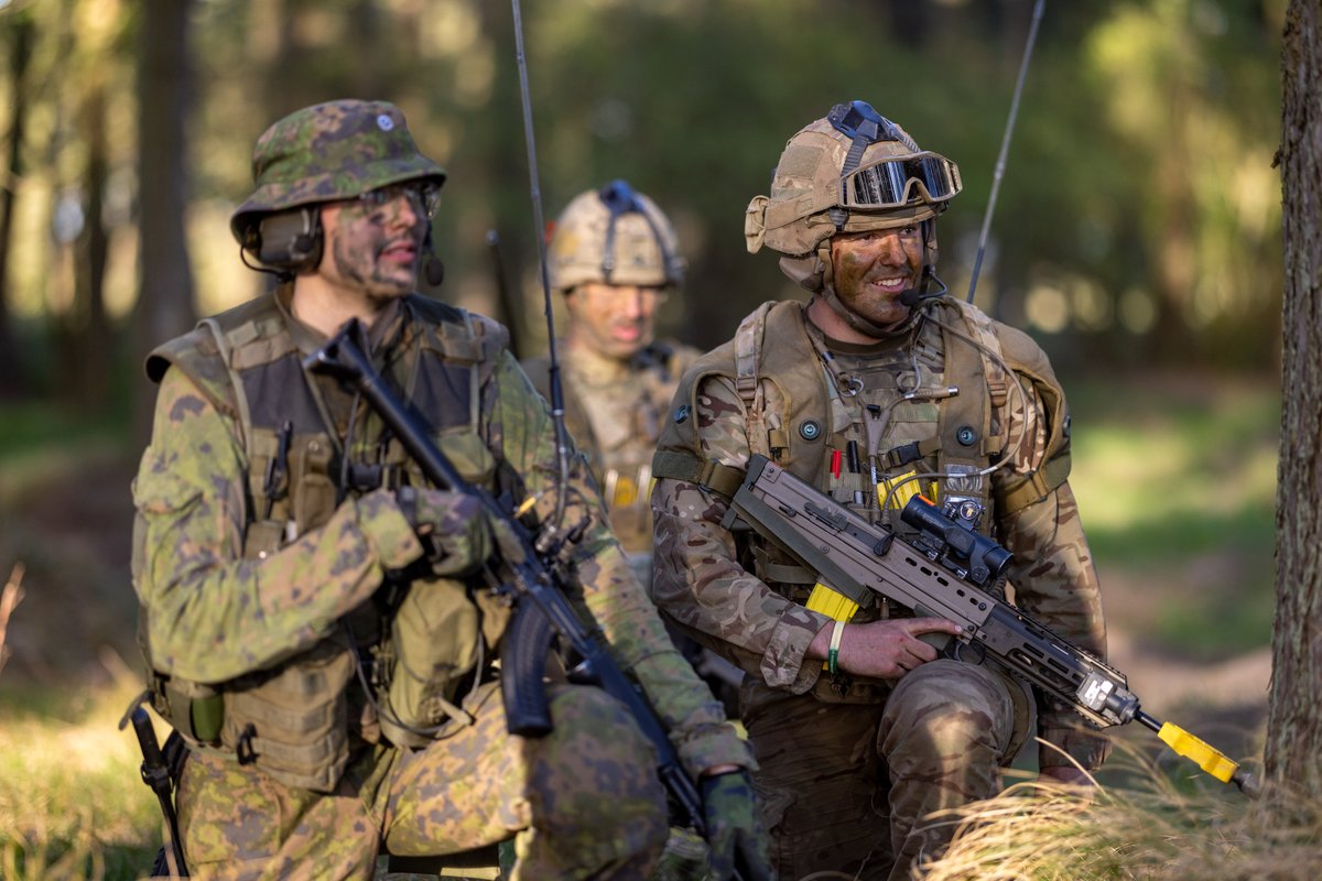 Ministry of Defence 🇬🇧 on Twitter: "Members of the British Armed Forces ...