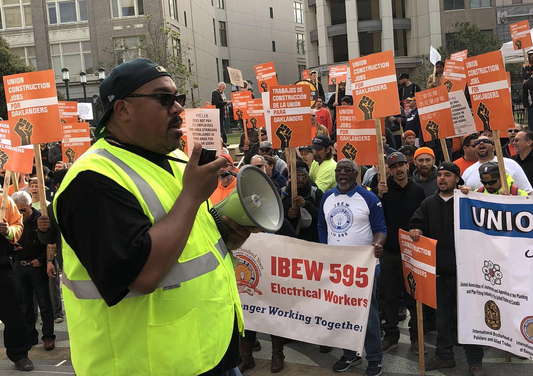 A Wobbly Worker's Distro on Twitter: "RT @TRAILSANDWAYS: breaking: last night, IBEW 595 members ...