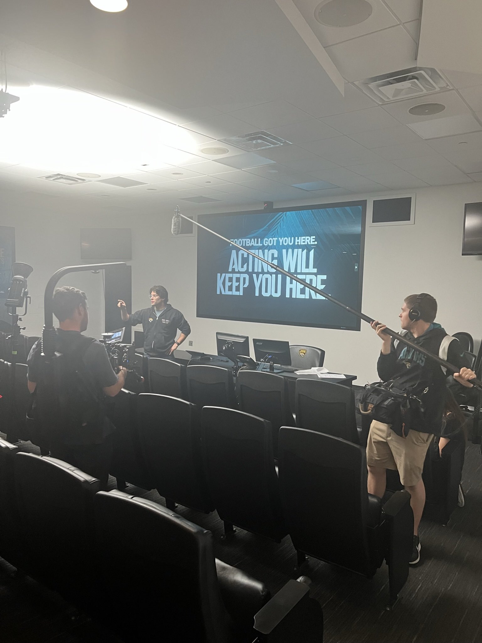 Asher Grodman on Twitter: "Shoutout to graphics genius and our art director @DevCarvajal for ...