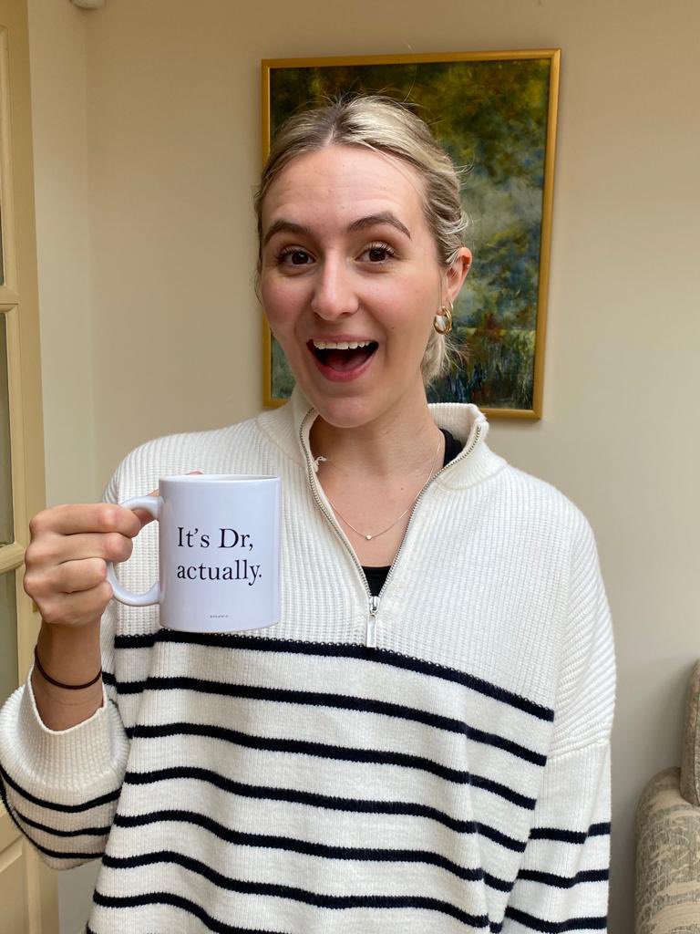 Lauren Hibbert on Twitter: "Life update: I passed my viva yesterday! https://t.co/leDRDcVHwg ...