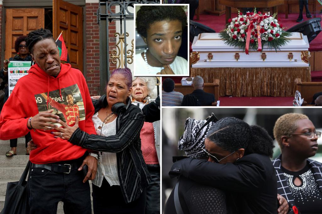 Magnolia Shorty Casket