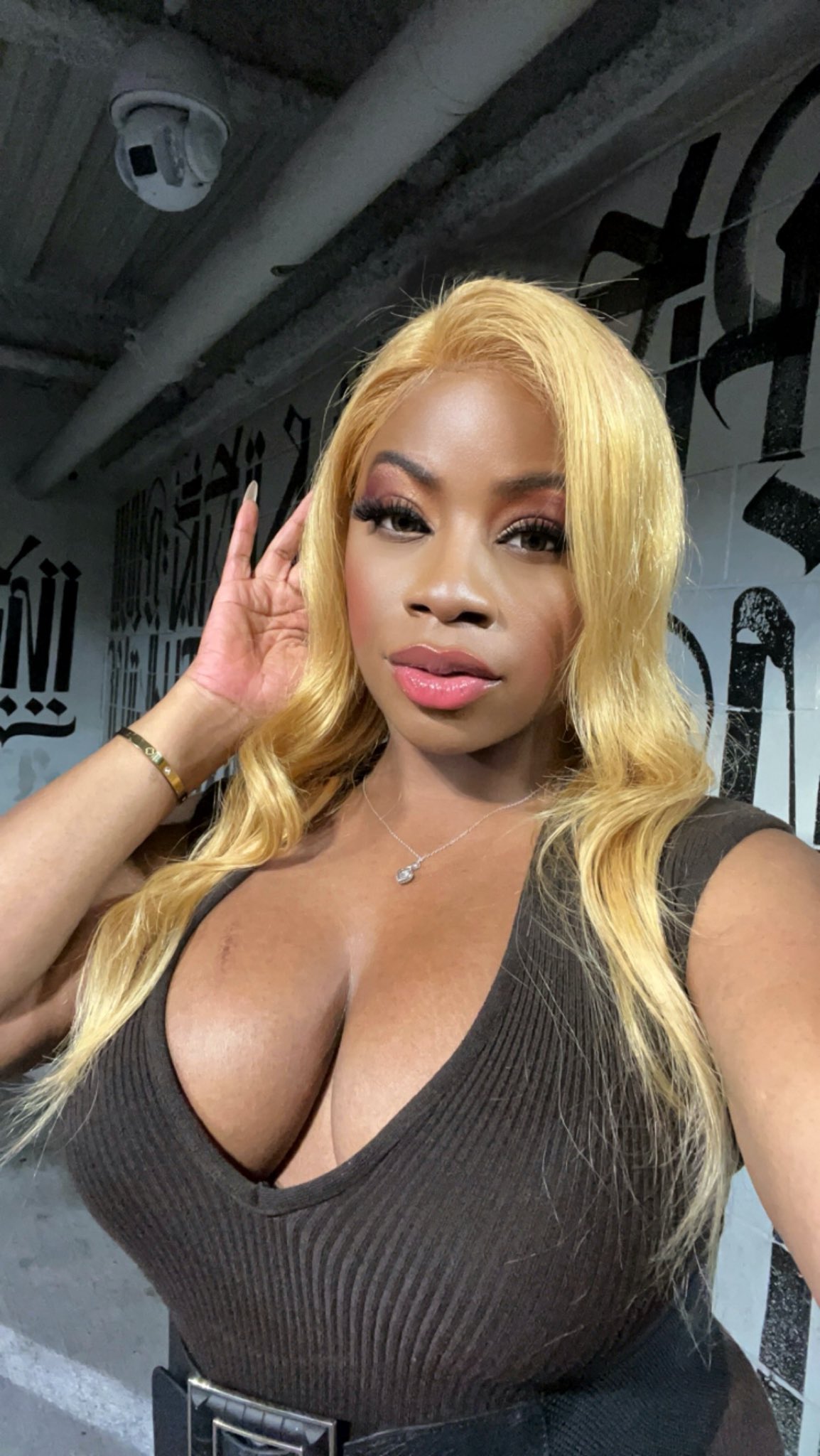 kaiya rose 🥀 on Twitter: "You see it 🤑 https://t.co/WuLZaL5I4h" / Twitter