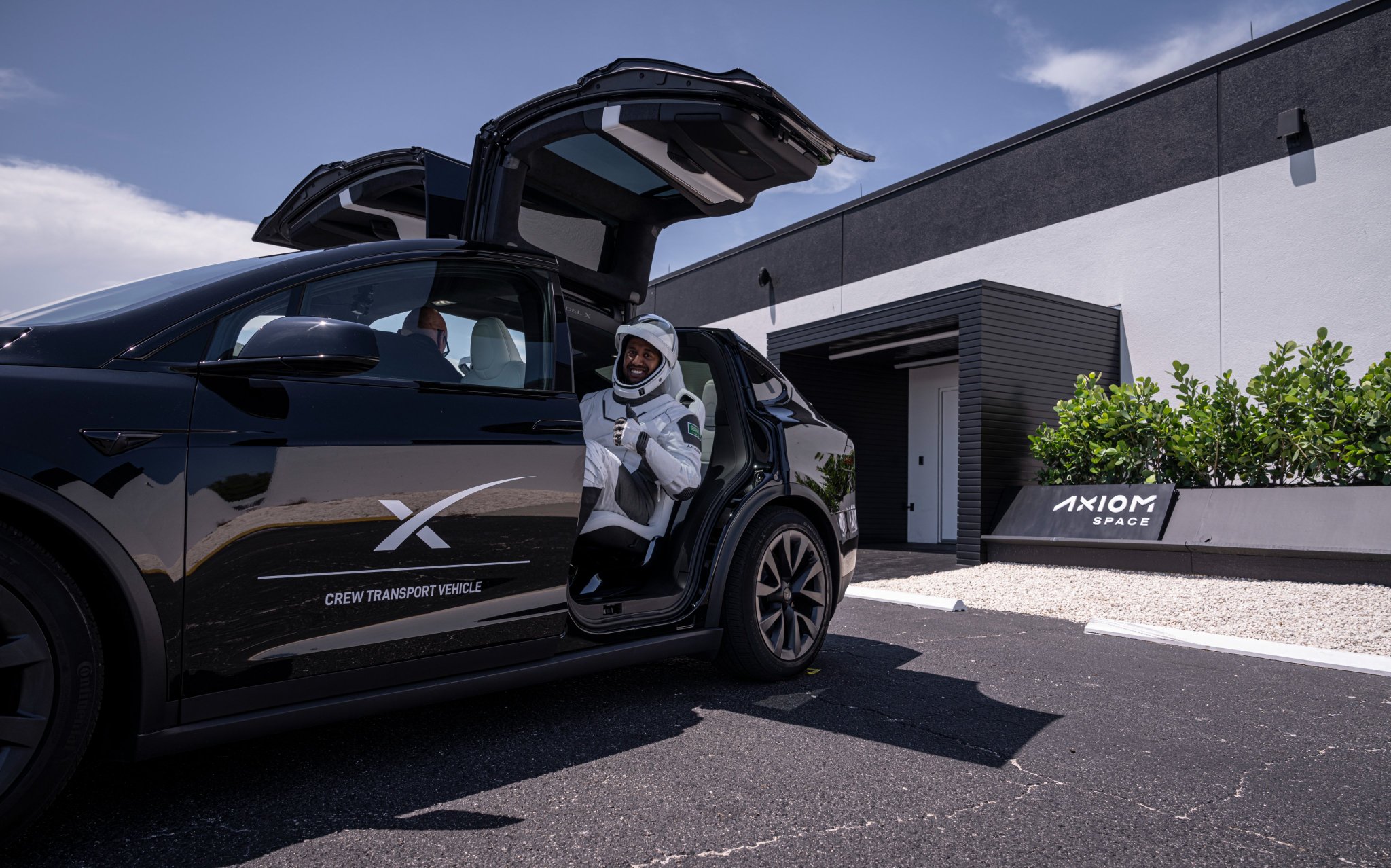 SpaceX on Twitter: "Teams completed a full rehearsal of launch day activities with the @Axiom ...