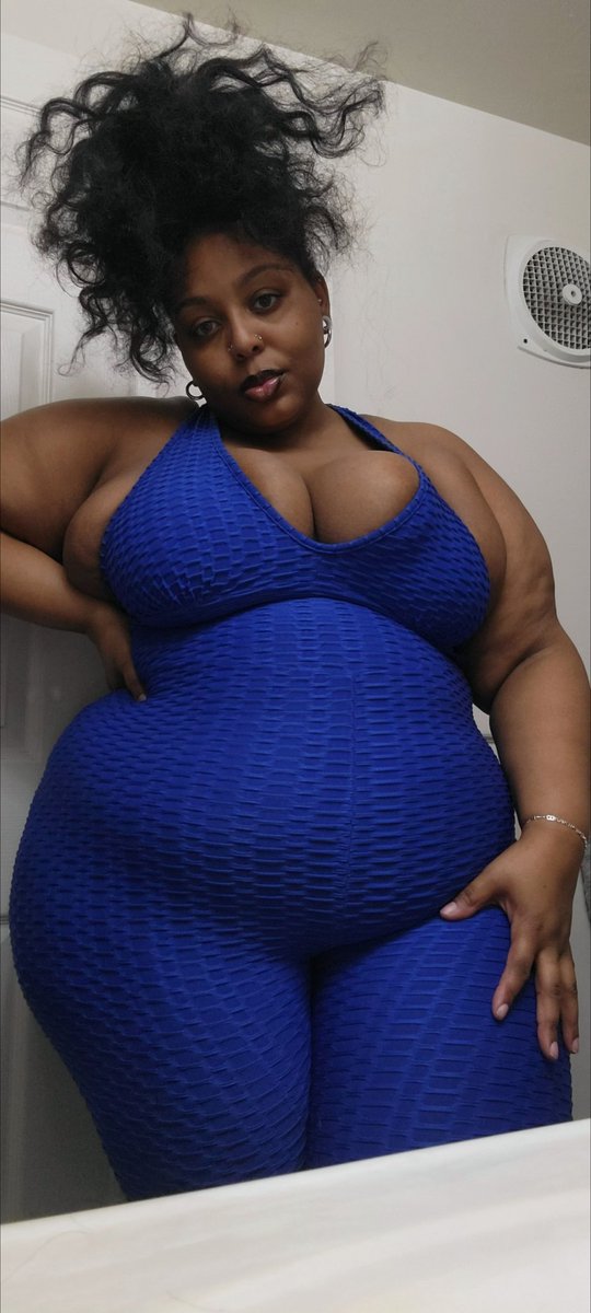 King Areola on Twitter: "RT @annatheegreat: