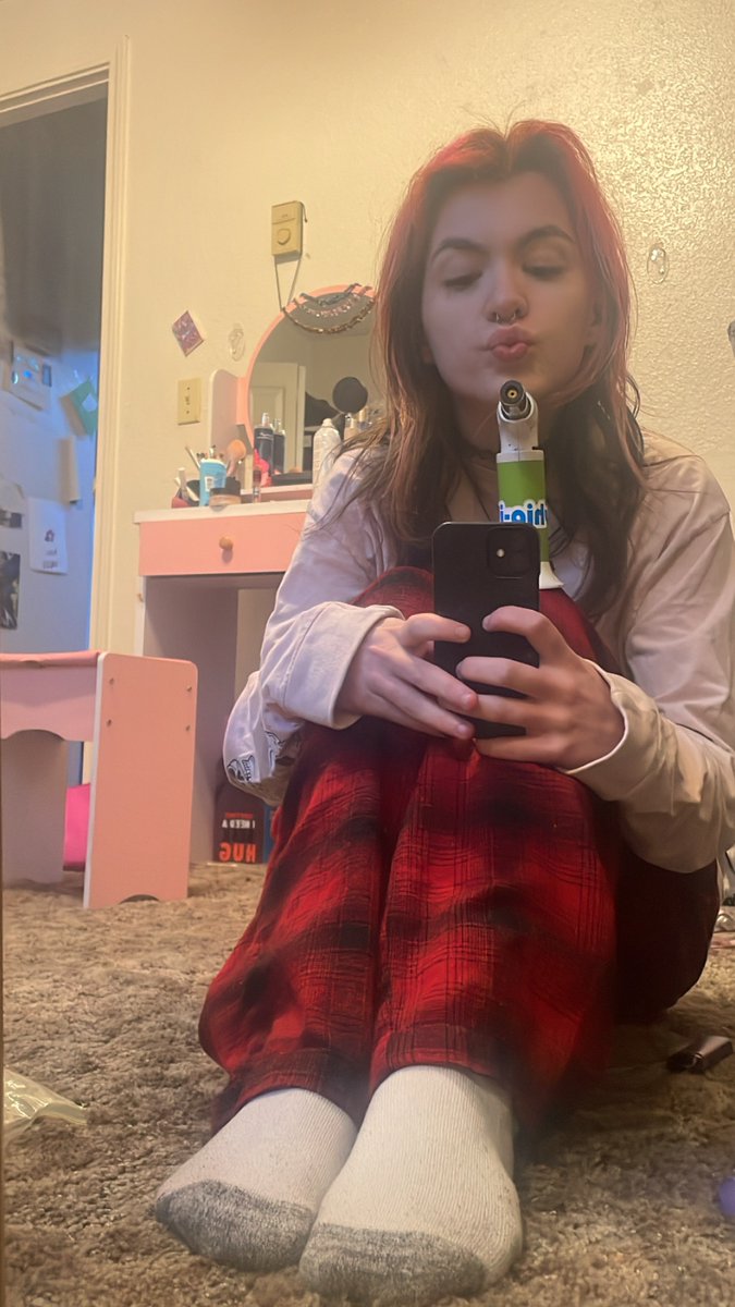 𖡮r𖤞jecta𖡮𖤞rn On Twitter Rt Haileywaifu69 I Hope Im Somebodys Type