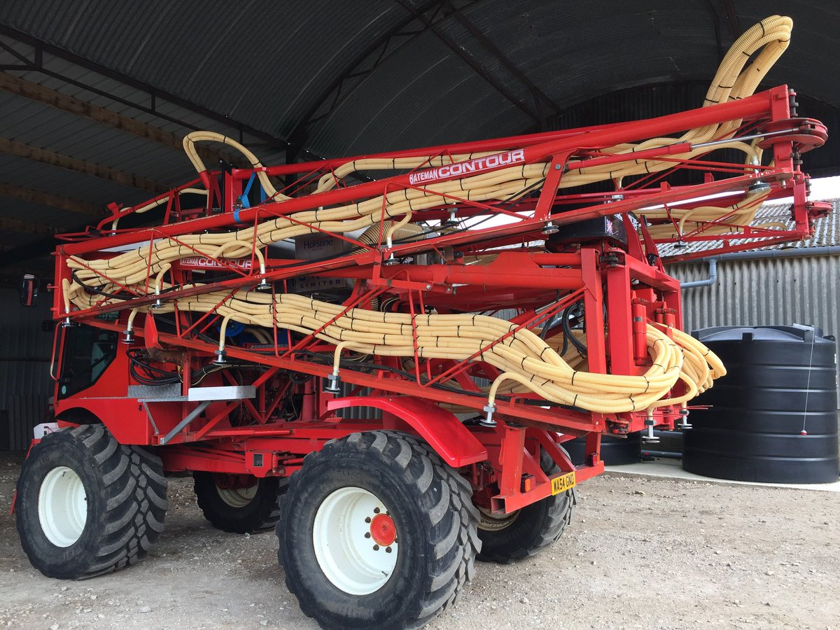 Mark William Grant on Twitter: "Bateman RB25 36m Avadex spreader for sale. Horstine Twin Air ...