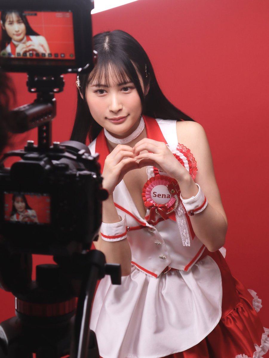 エスワン【公式】 on Twitter: "RT @S1_No1_Style: 👑 #S1キャンペーン2023 オフショット公開📷💕 #伊藤聖夏 ちゃんの撮影現場での様子を覗いちゃおう👀 ...