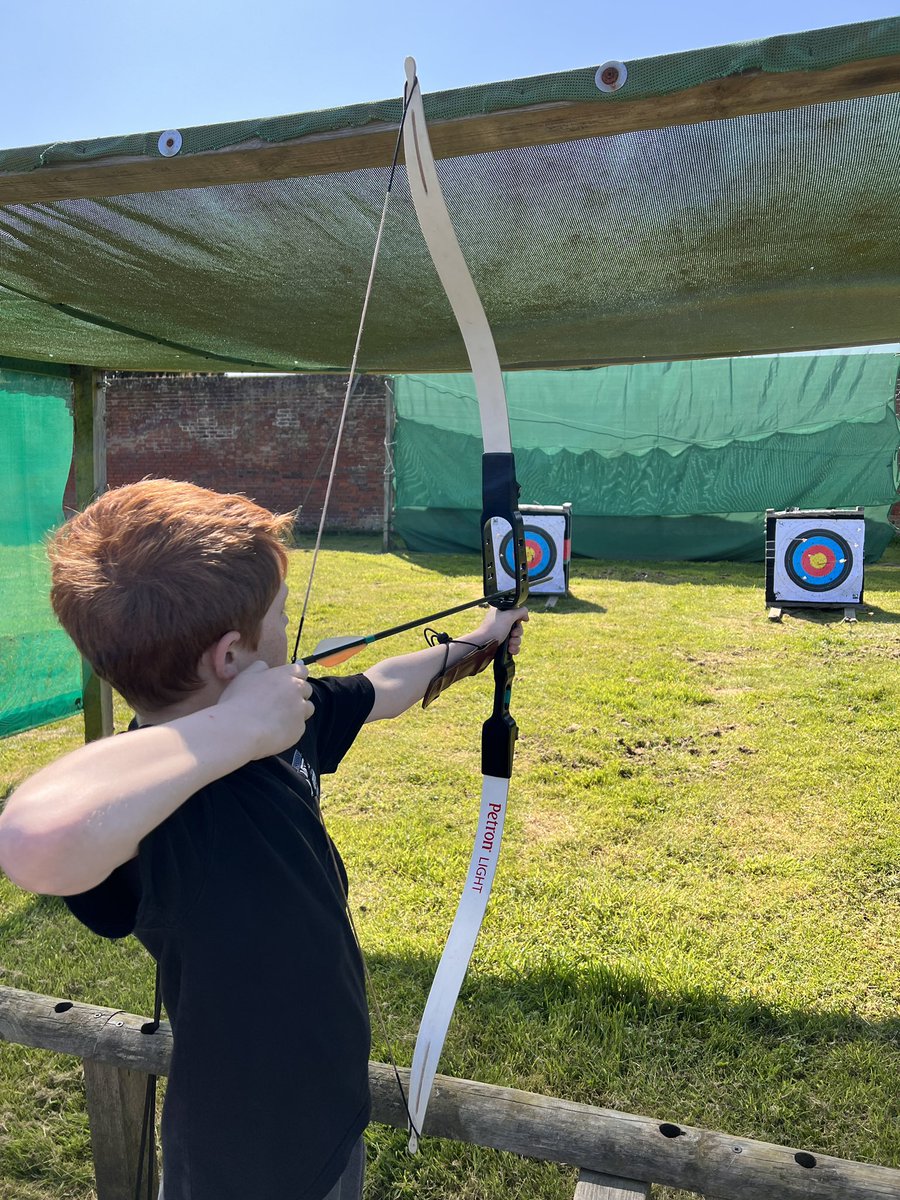 The Perse Prep on Twitter: "Archery 🏹 🎯 #Y6 #BawdseyManor"