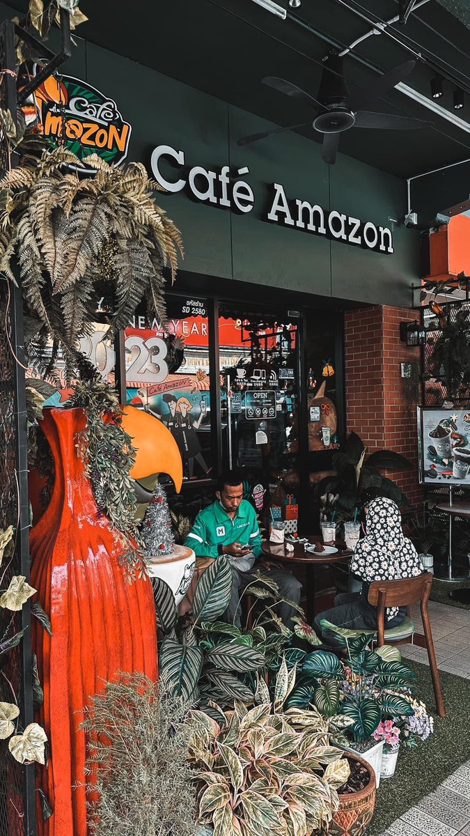 🦋 on Twitter: "RT @ngopiss: 📍Cafe Amazon GimYong Market, Hatyai"