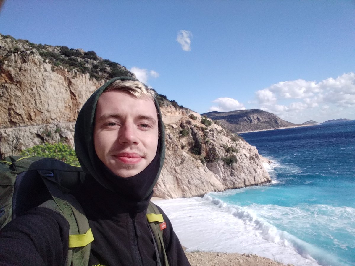 турист тактичний 🇺🇦 On Twitter Ця свята людина єбашить щоб ця гнила