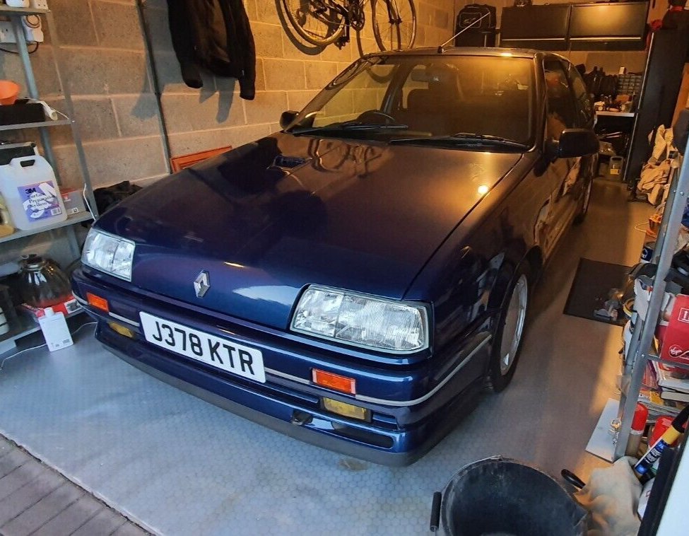 UK Barn Finds on Twitter: "Ad - Wow! I'd love to see this in the flesh 😍 Renault 19 16v On eBay ...