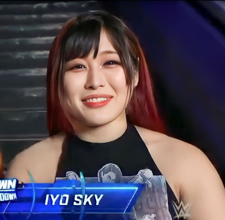 IYO SKY Vietnamese Fan 🇻🇳😈 on Twitter: "Good morning with a smile of Iyo. 😊 #IyoSky #SmackDown"