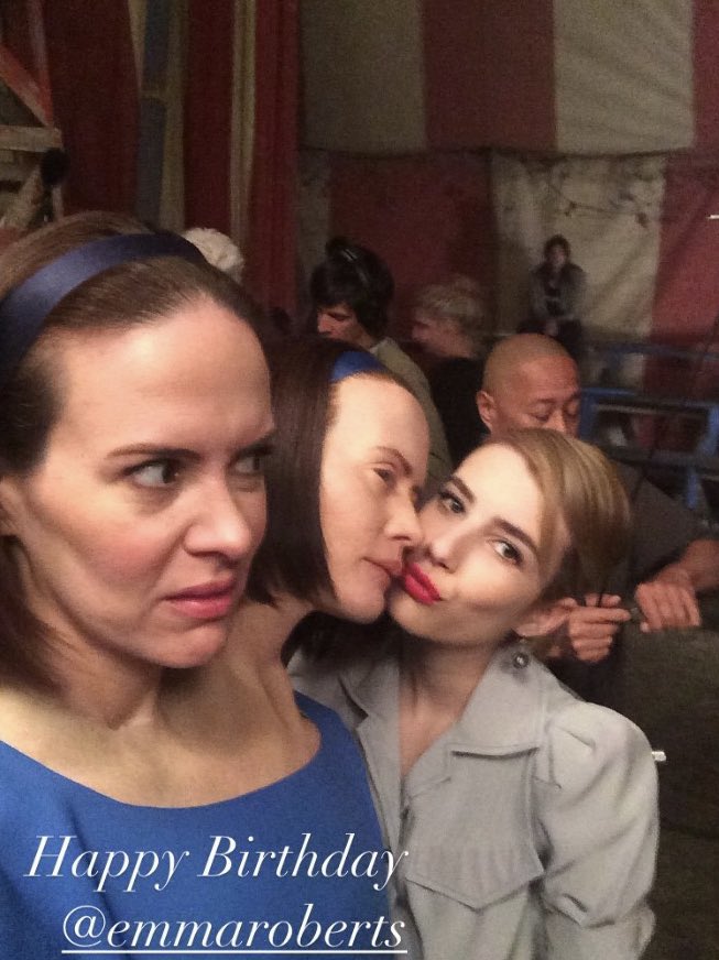 𝐭𝐡𝐞 𝐯𝐚𝐦𝐩𝐢𝐫𝐚 𝐬𝐡𝐨𝐰 🦇 on Twitter: "AHS: Freakshow (2014)