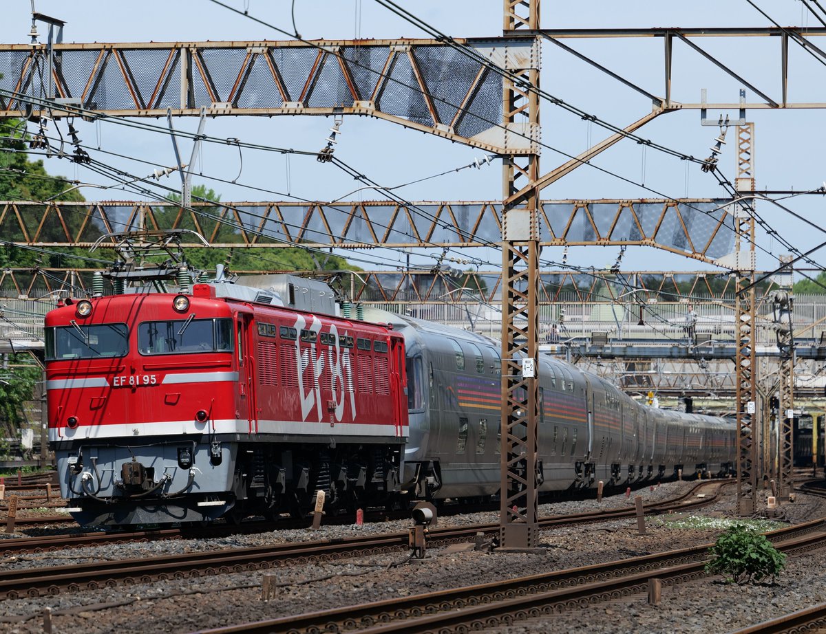 yamamoto on Twitter: "#カシオペア #EF8195 今日の午前中は日暮里の定番スポットでカシオペア返却を撮影。"