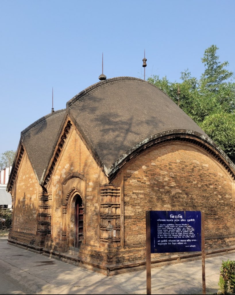 The lost blood line of the last Nawab of Bengal : Nawab Siraj ud ...