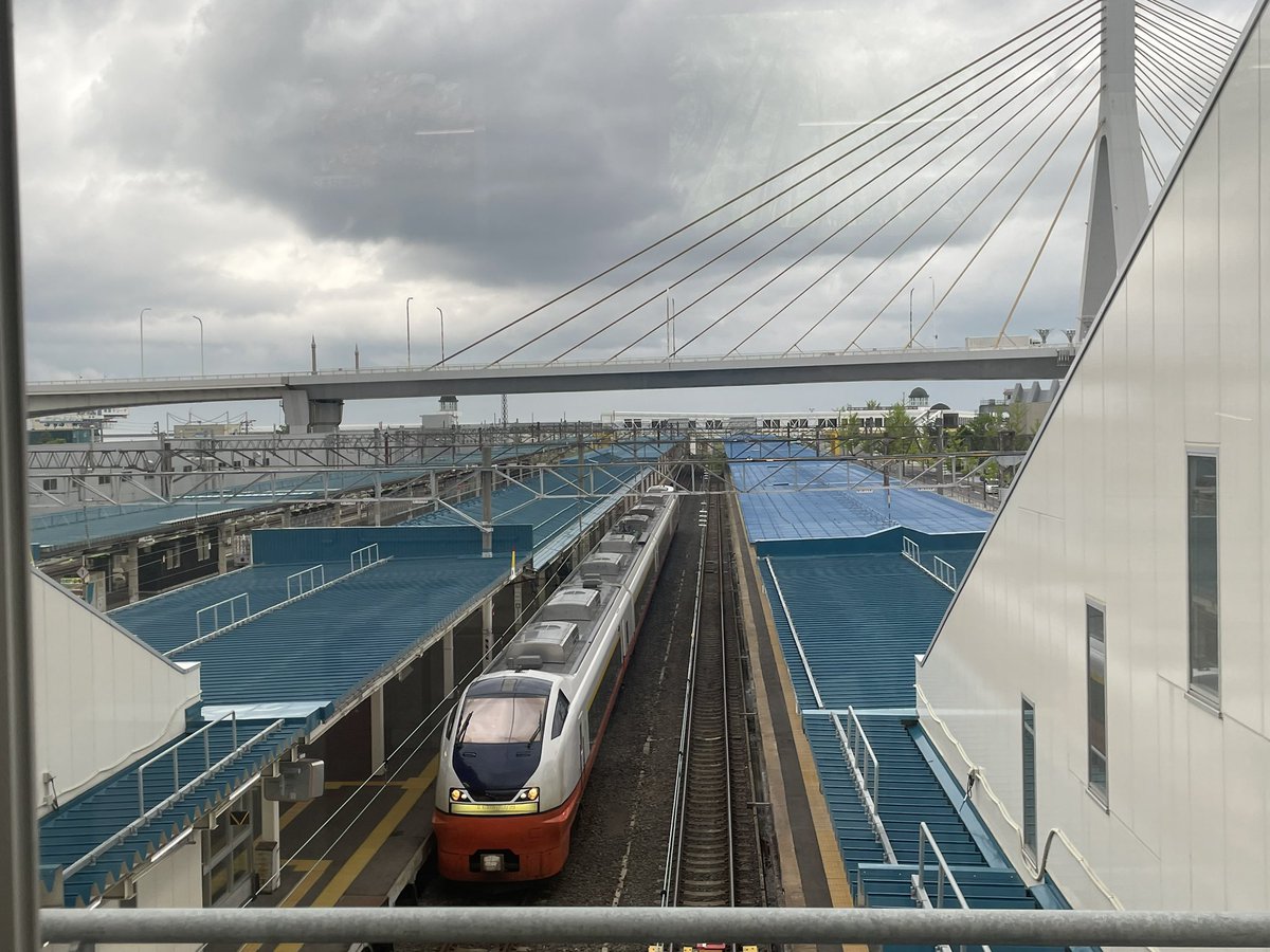 常磐線＠ゆきりん推し on Twitter: "青森から特急つがる6号(青森15:56→秋田18:41 E751系A-101編成)に乗車 次の新青森までは3・4号車自由席に限り、普通乗車券のみ ...