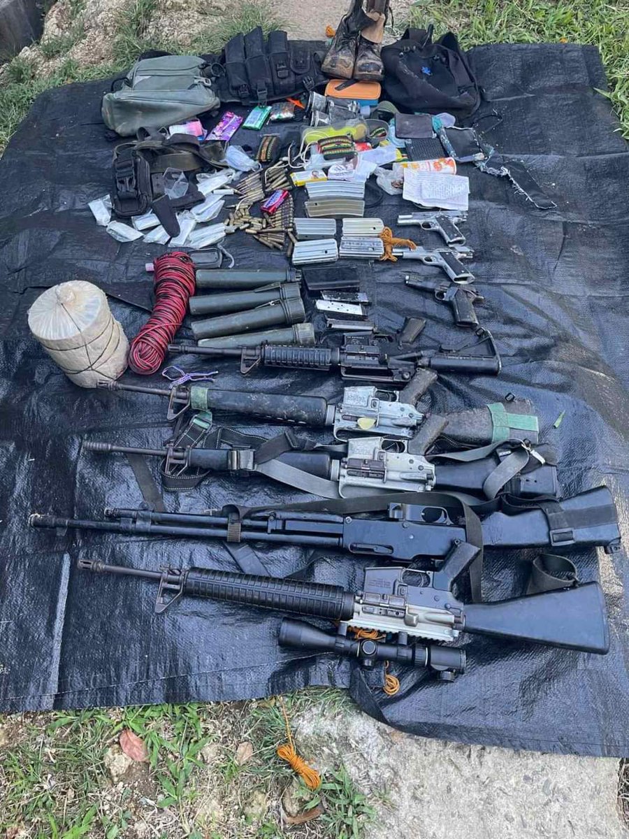 Philippine News Agency on Twitter: "LOOK. Retrieval of the bodies of four suspected #NPA rebels ...